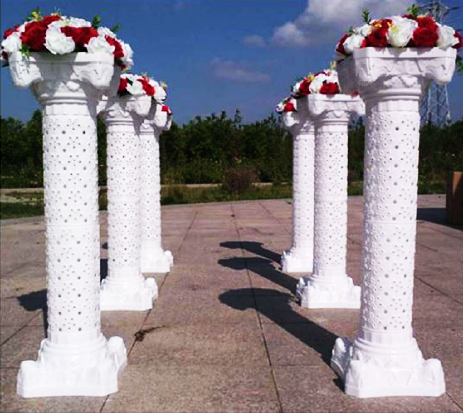 2Pc Plastic Roman Pillars 130cm - Elegant Event Essentials